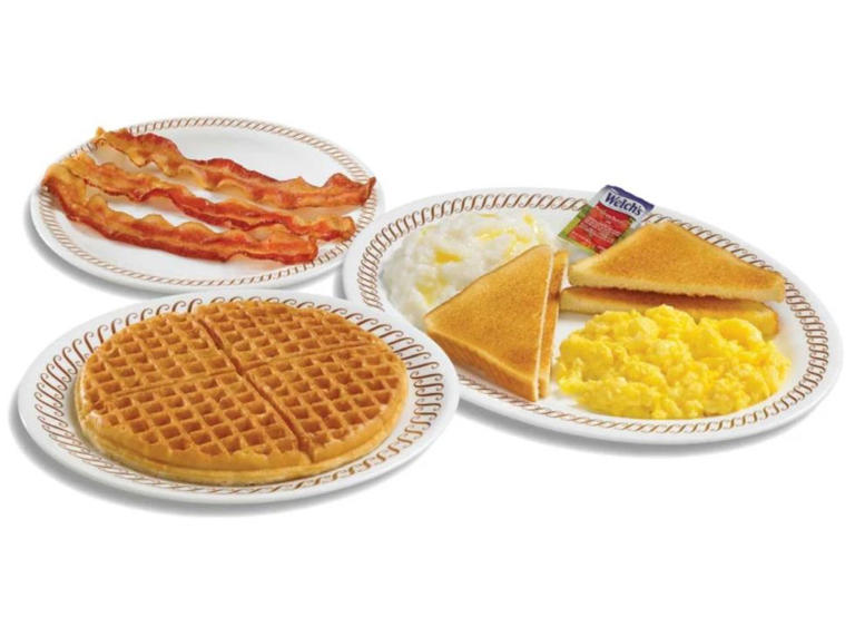 5 best chain restaurants for breakfast all day, according to chefs