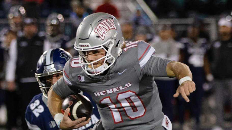 Anthony Colandrea brings juice to the Husker offense