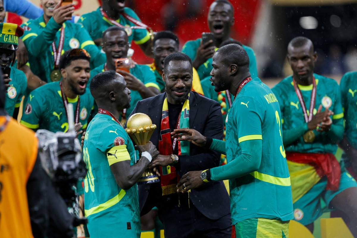 CAF Announce Punishment For Senegal Coach Pape Thiaw After AFCON ...