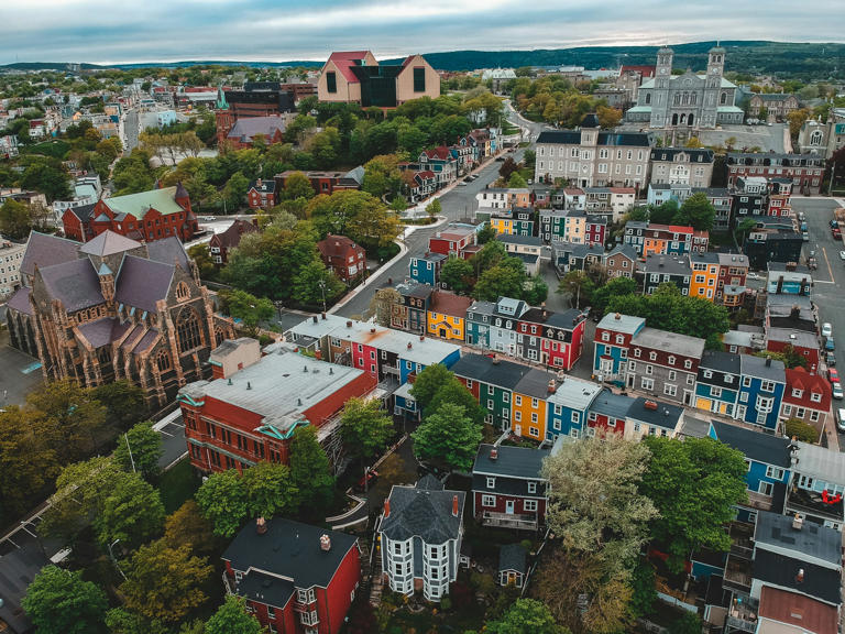 The equalization payment debate: Which provinces are really subsidizing ...