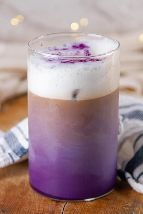 Ube latte