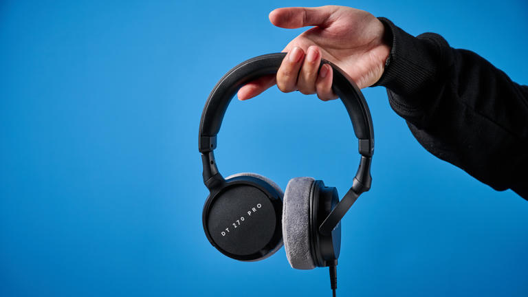 I'm a musician, and I've been testing these studio headphones — here's ...
