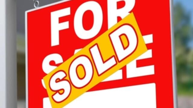 Mortgage rates are dropping. Should you refinance?