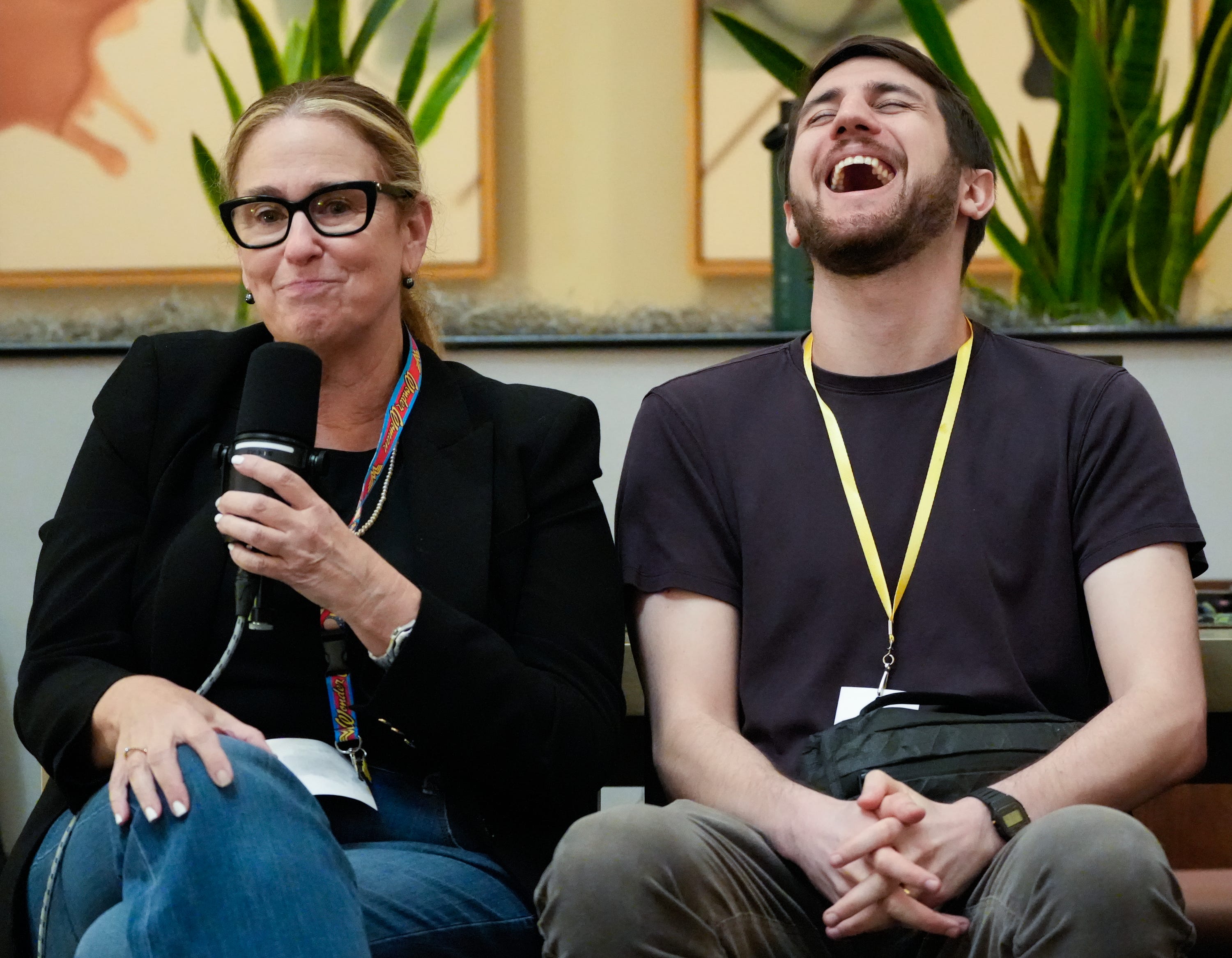 'I almost cried': SW Florida Nintendo fans meet new Mario at first US ...