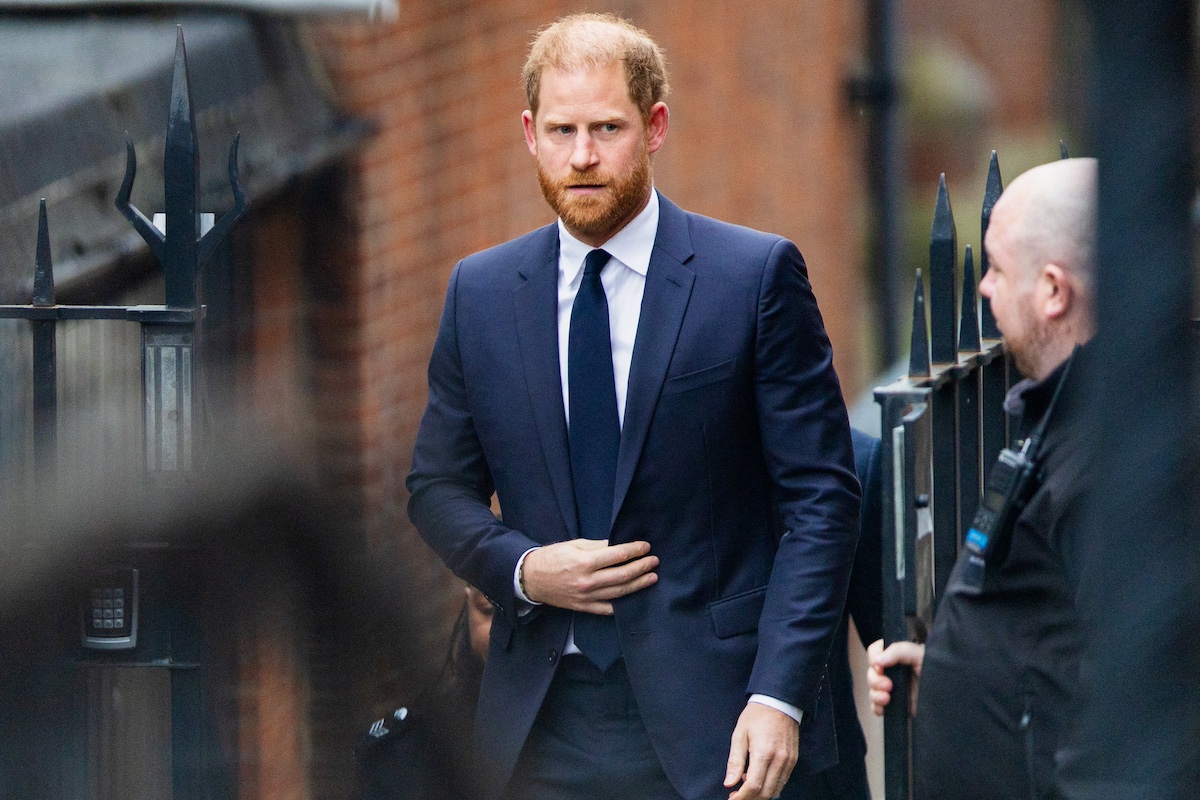 El príncipe Harry regresa a Londres para juicio contra el Daily Mail