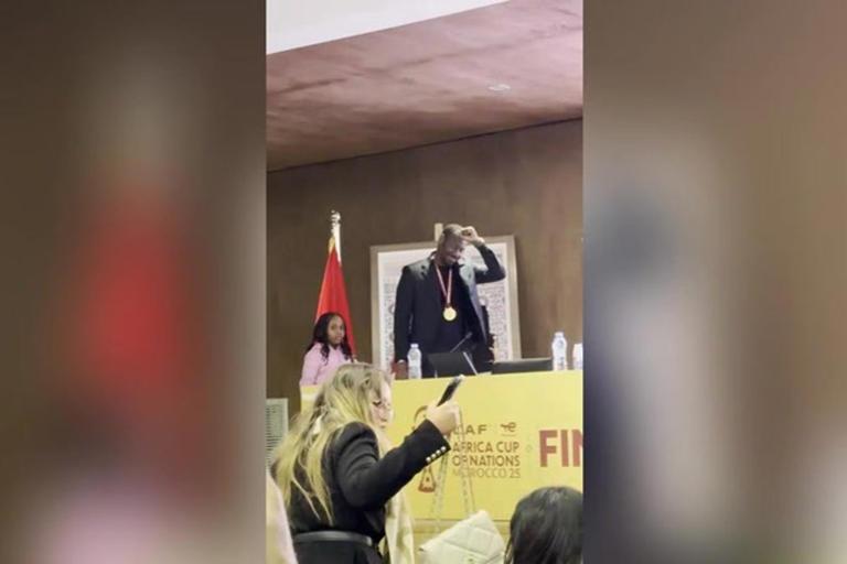 Journalists boo Senegal’s Pape Thiaw after AFCON final drama