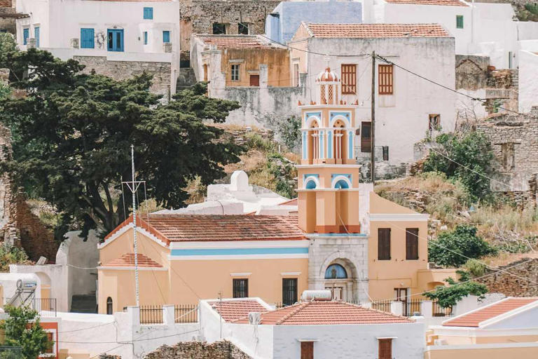 Real reason 'Blue Zone' residents live to over 100, according to ...