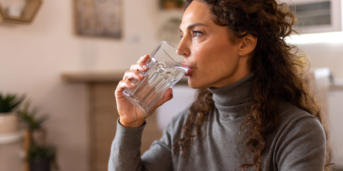 The best time to drink water to boost your metabolism, according to ...