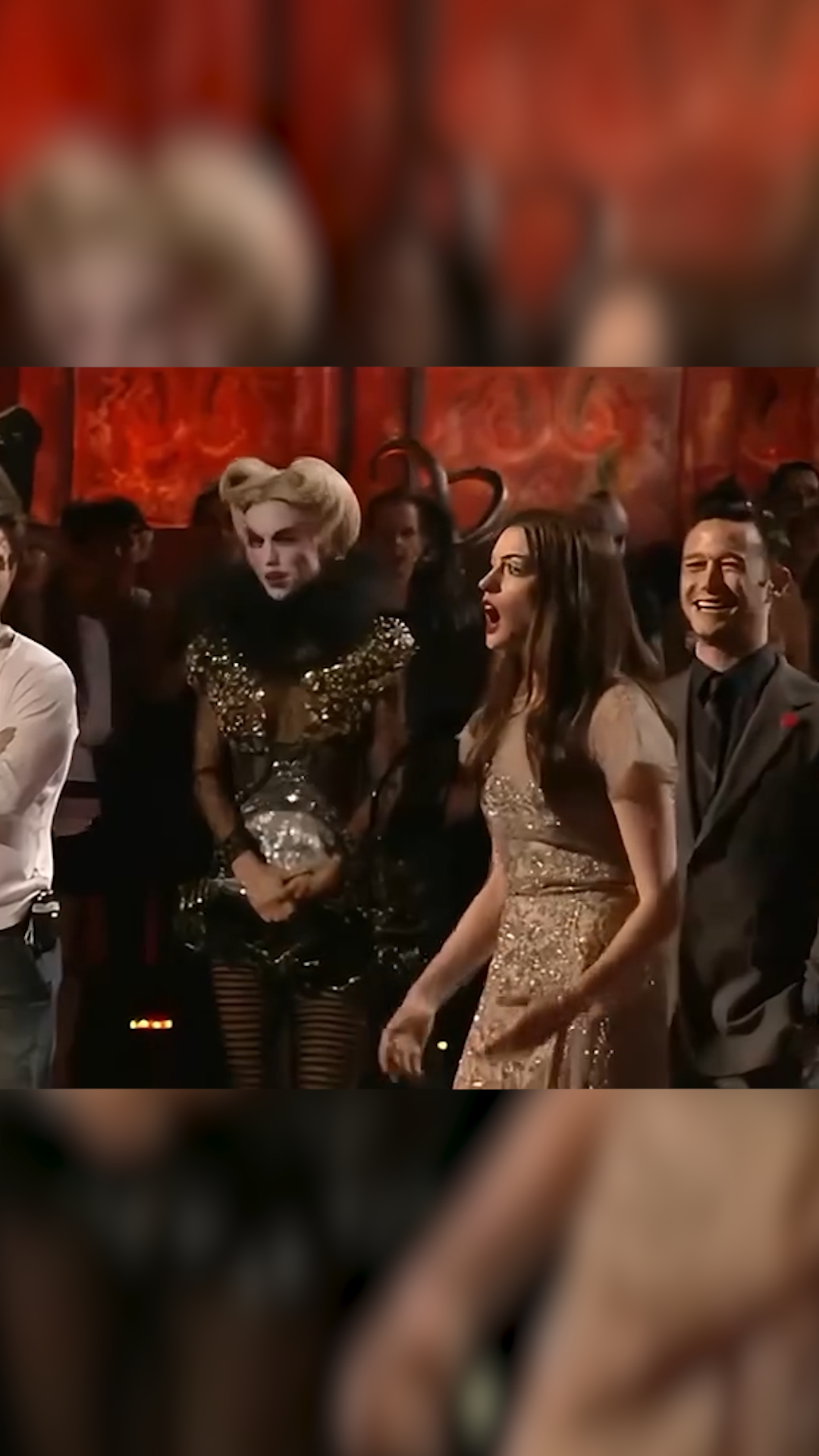 Anne Hathaway did Christian Bale's Batman voice and it's absolutely perfect