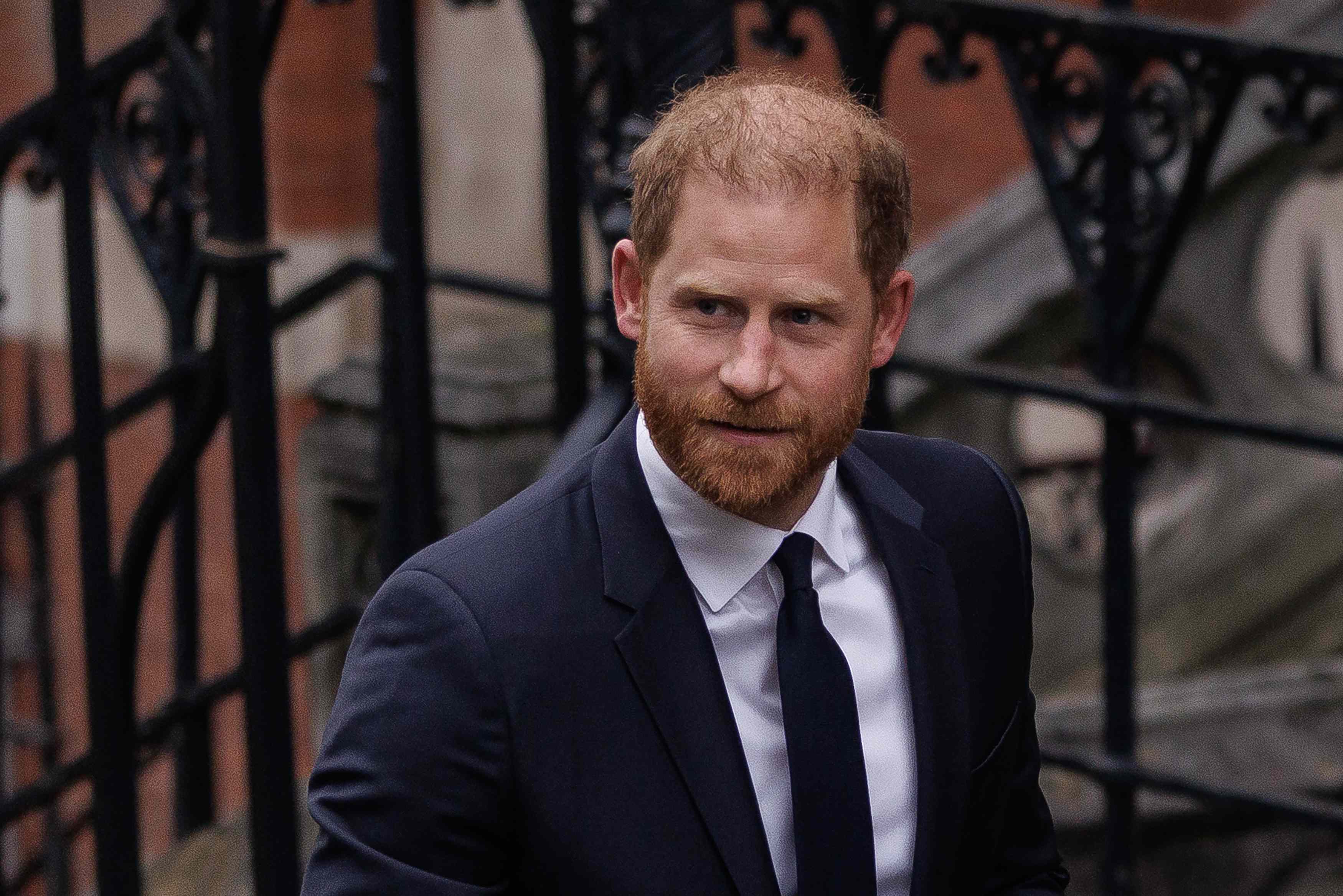 Prince Harry arrives at court feeling "confident and ready" to face ...