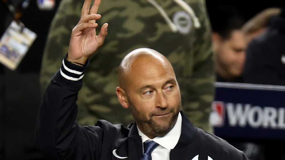 Derek Jeter, Jimmy Butler square off in sport they aren’t known for