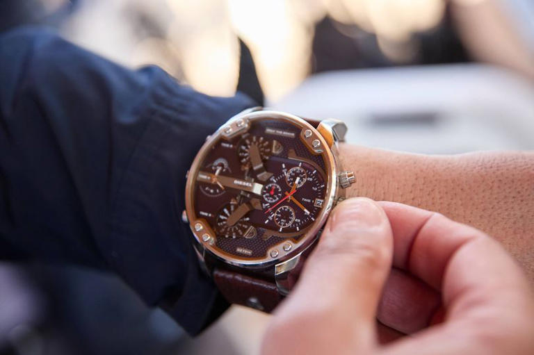 Daylight saving time clock change will be earlier in 2026 as longer ...