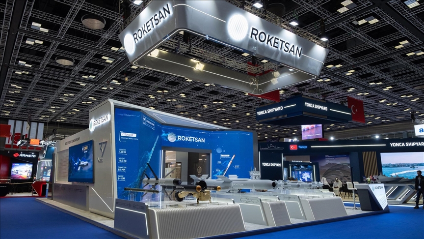 ROKETSAN yeni nesil savunma sistemlerini Katar'da vitrine çıkardı