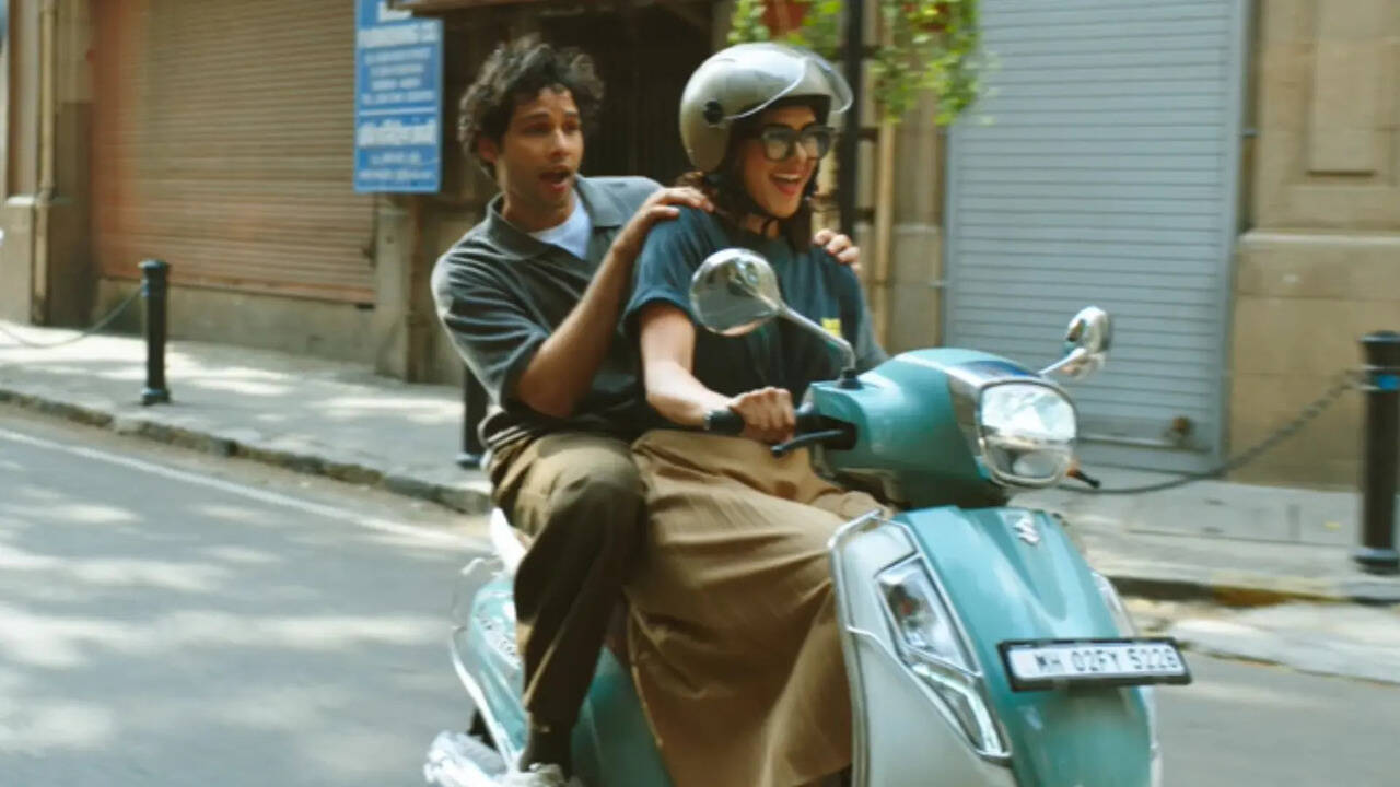 Do Deewane Seher Mein teaser: Siddhant Chaturvedi, Mrunal Thakur star ...