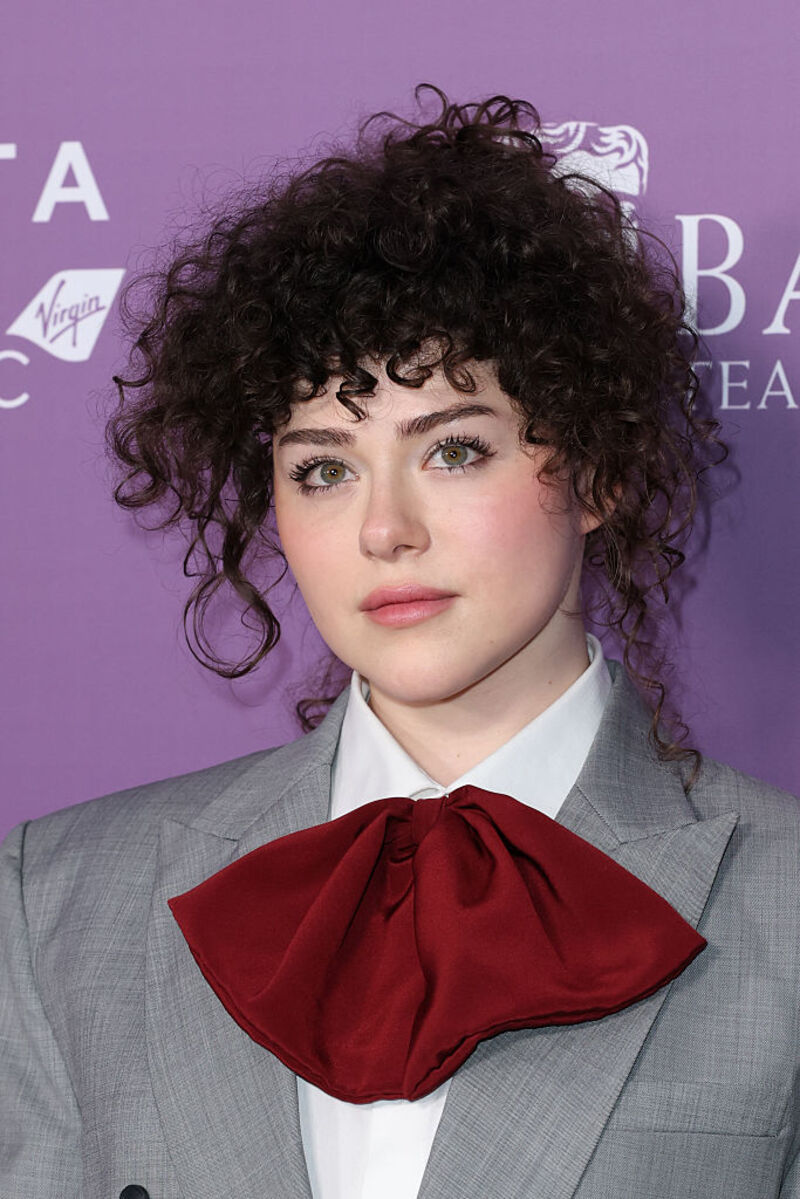 Tagli e pettinature da non perdere per chi ha capelli ricci lunghi