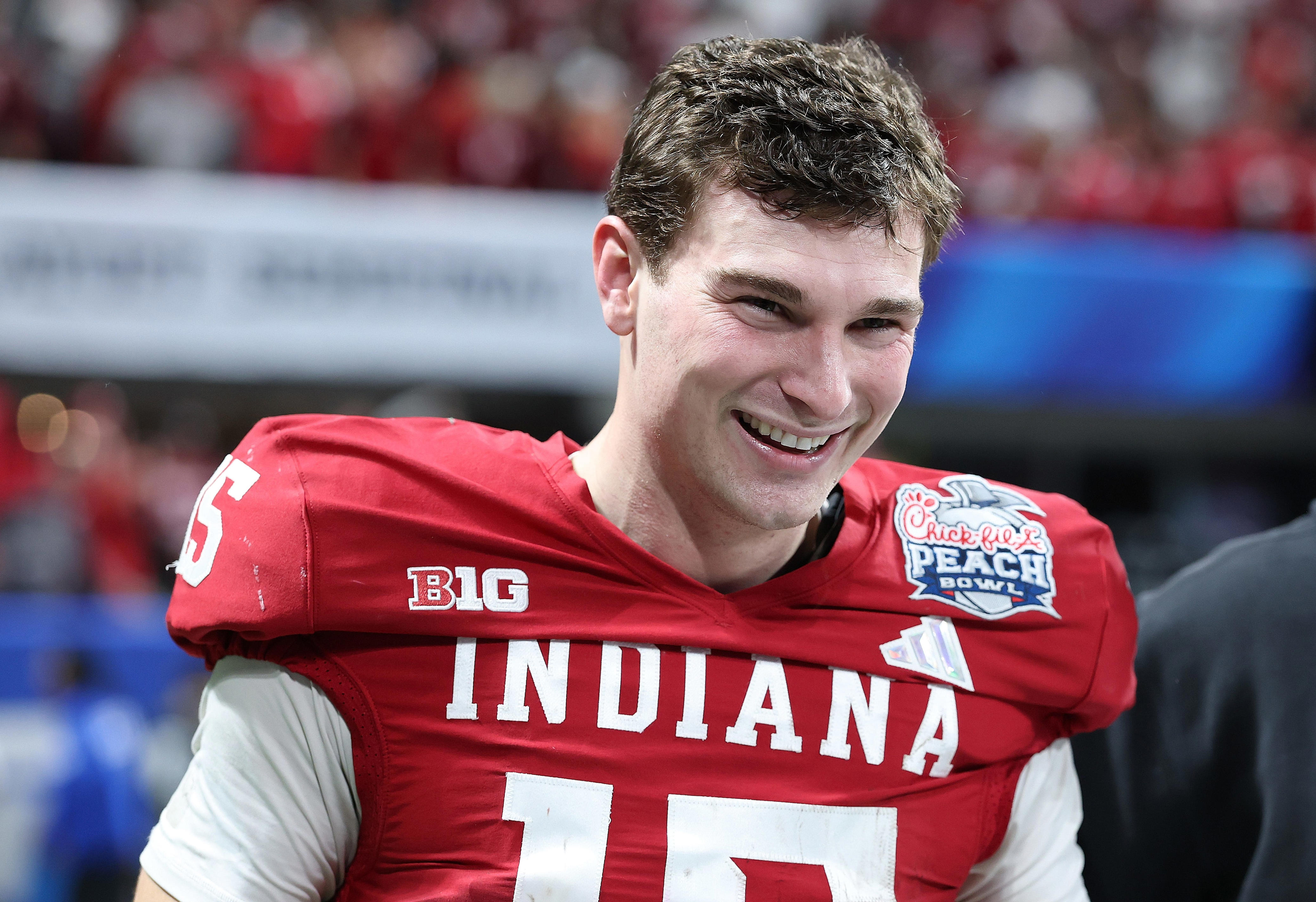 Fernando Mendoza stats: Indiana QB has just five incompletions in CFP