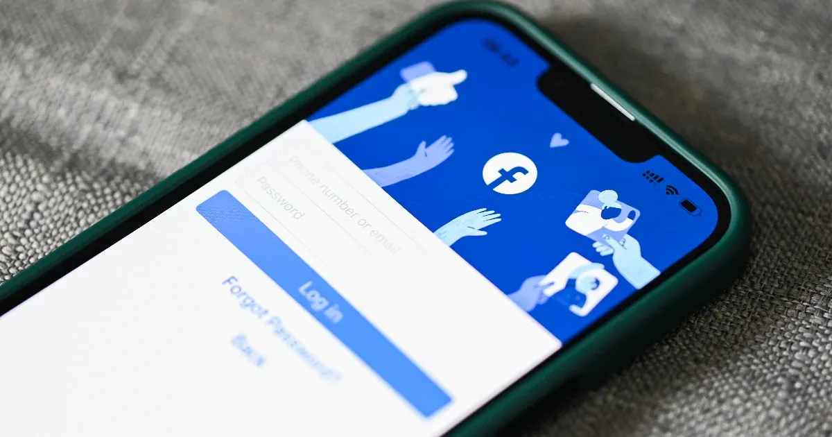 Csalók fészkelték be magukat Tamás Meta-fiókjába, a cég hat hete nem ...