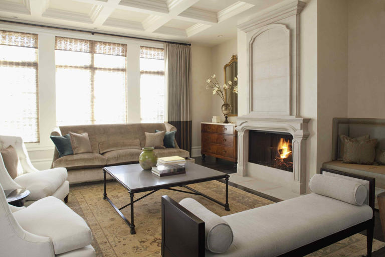 Hate your wall color? Designers share what to do when repainting isn’t ...