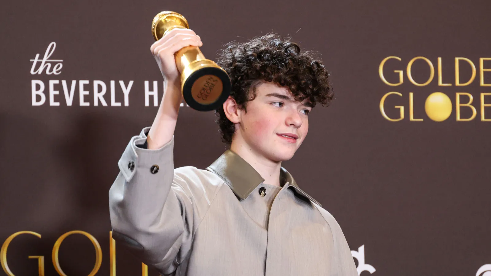 Owen Cooper reveals he didn’t let fame change his routine after ...