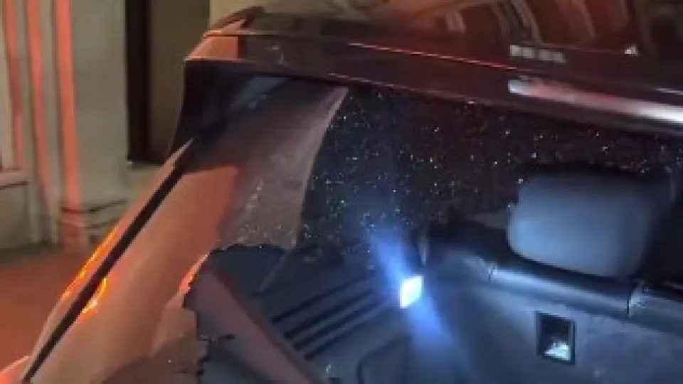 Carro de companheiro de João Palhinha atacado após nova derrota