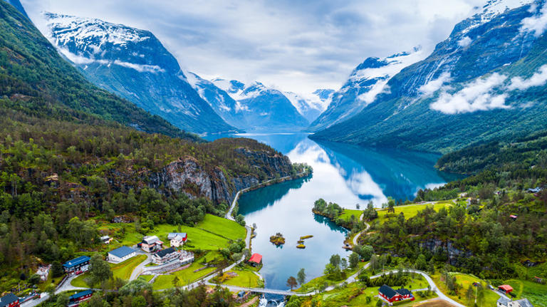 Why Rick Steves cautions travelers to avoid staying too long in this ...