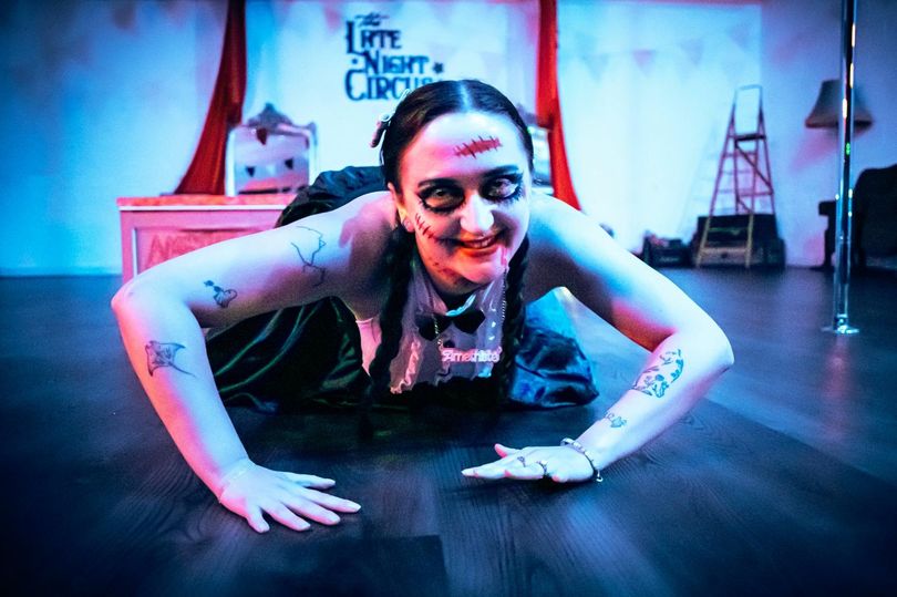 Night of burlesque as Cabaret Allustra hosts debut event in Hull with ...