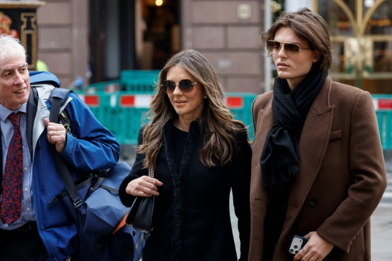 Prince Harry lawyer claims 'systematic' UK newspaper group wrongdoing ...