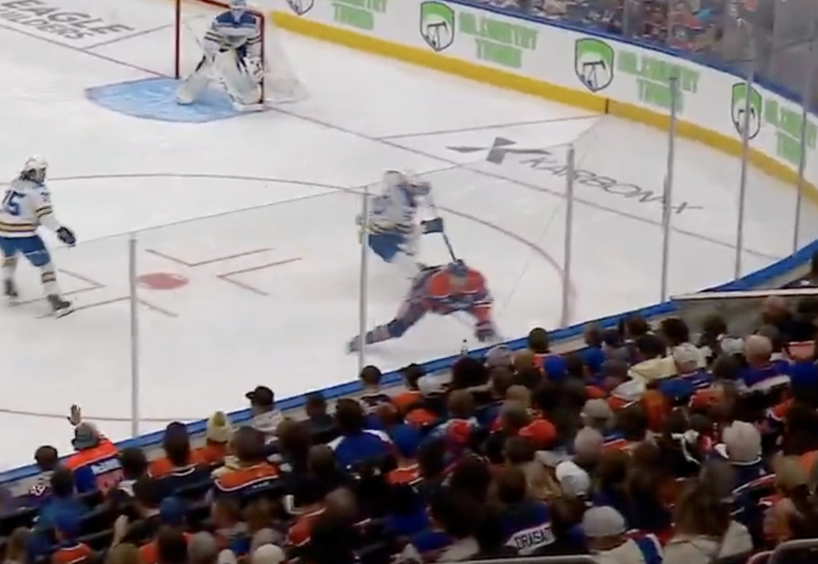 Top 3: Connor McDavid makes the pass of the year