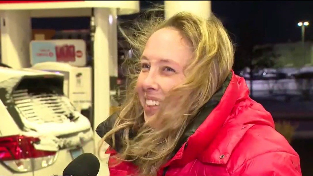 Chicago-area drivers react to dangerous road conditions amid extreme cold