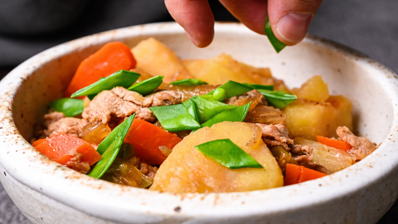 How to make Japanese meat and potato stew