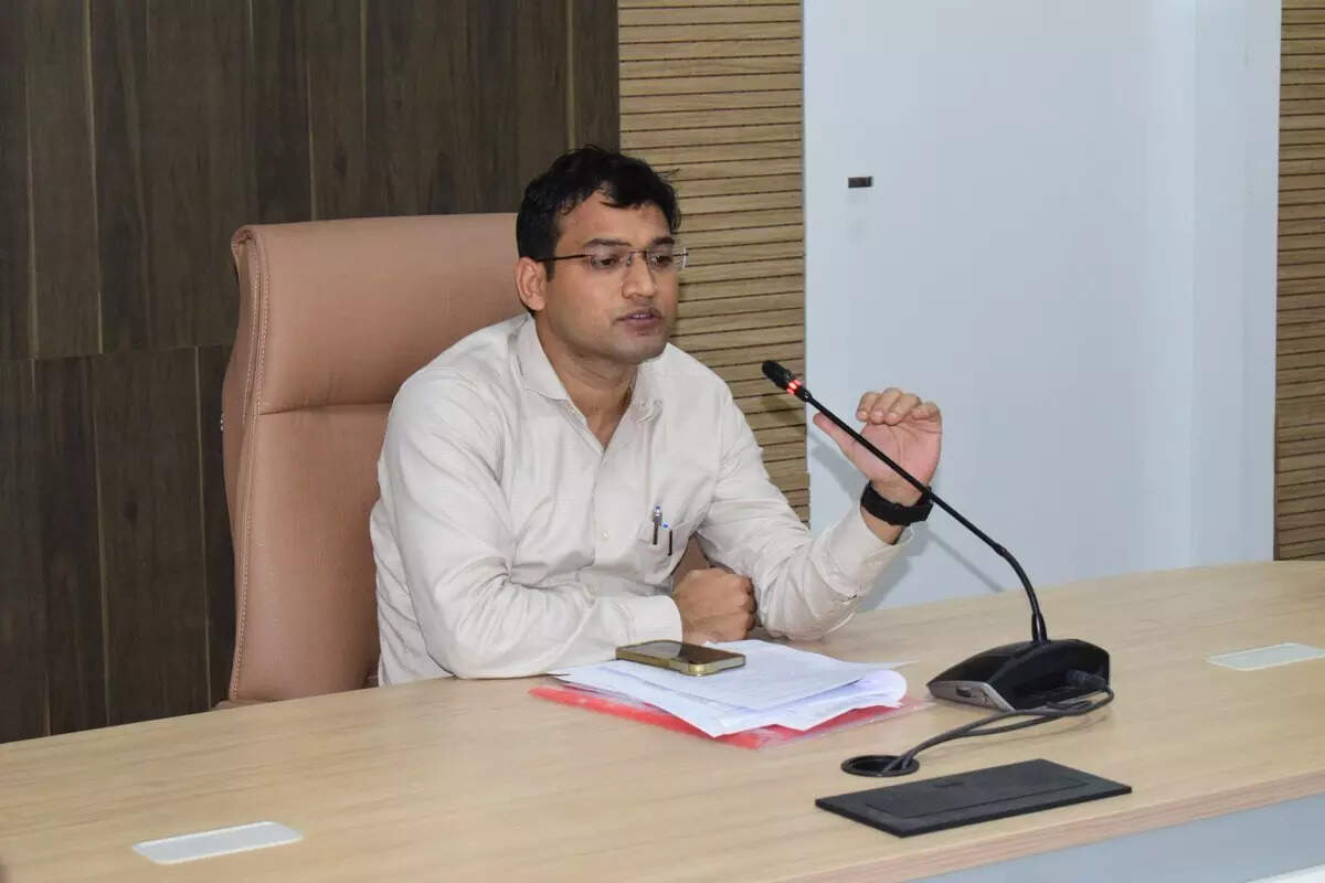 Sivasagar DC inspects Asom Mala road works, stresses timely completion