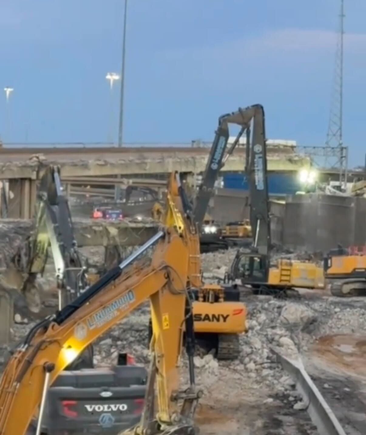 TxDOT reopens I-30 south of downtown Dallas after weekend demolition as ...