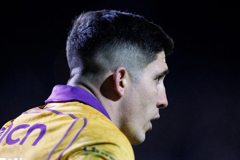 Rugby star finds his tooth on pitch days after face ripped open in ...