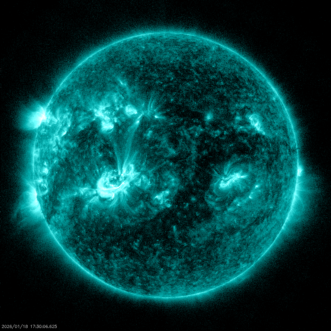 Sun unleashes powerful X-flare, CME hits Earth sparking severe ...