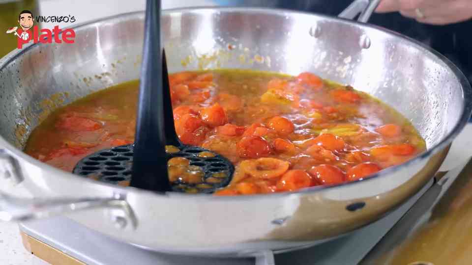The truth about canned tomatoes