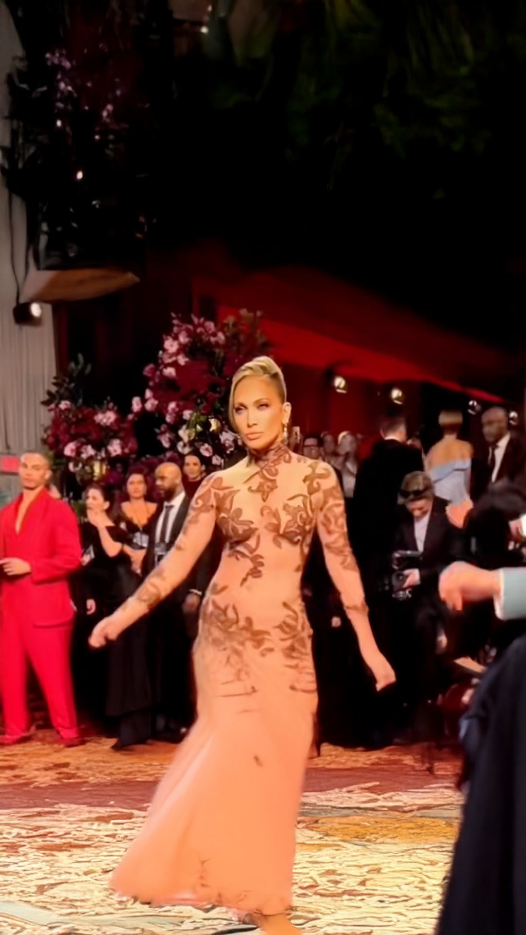 Cole Walliser speaks out about Jennifer Lopez encounter