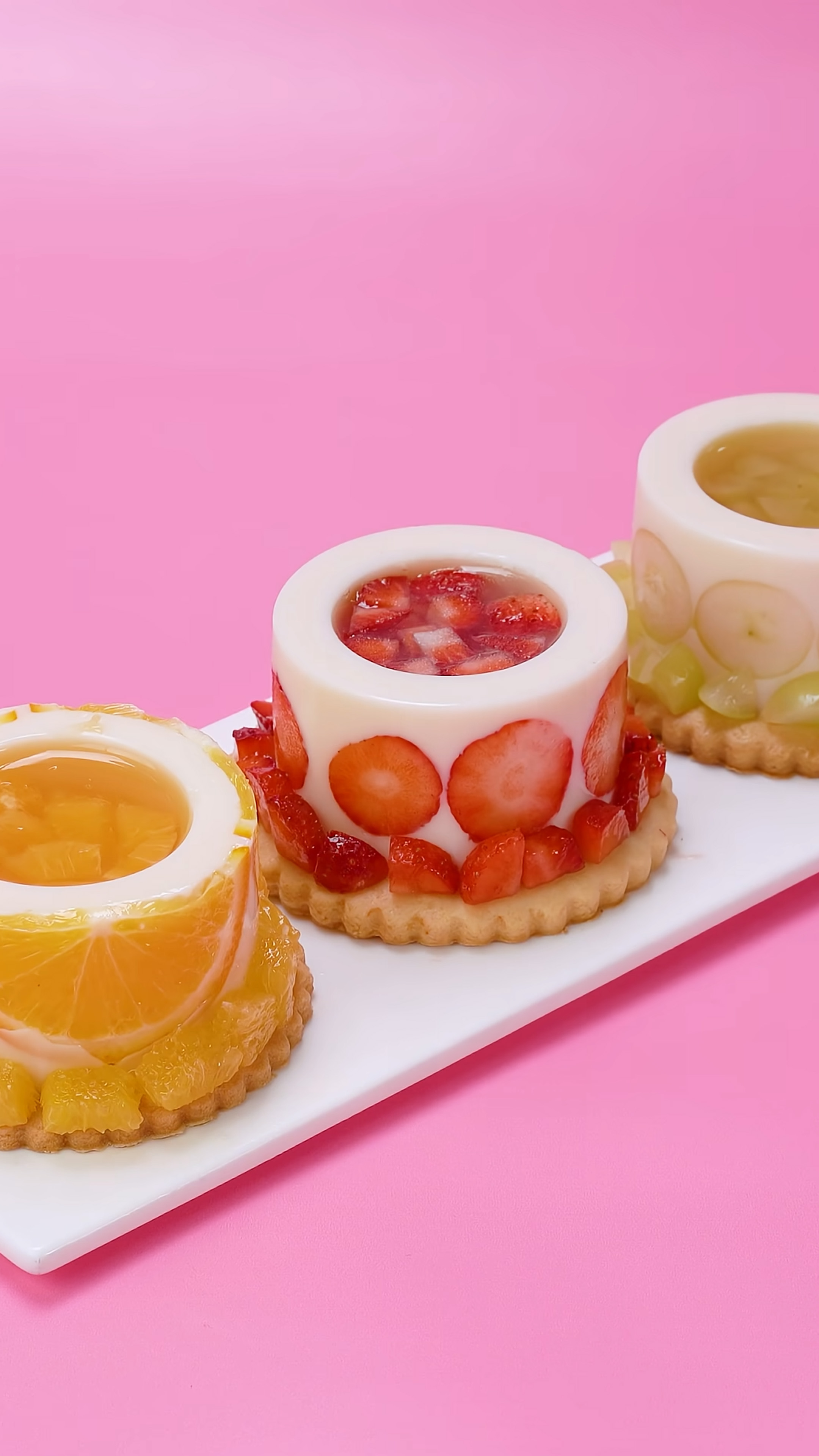 How to make simple fruit desserts