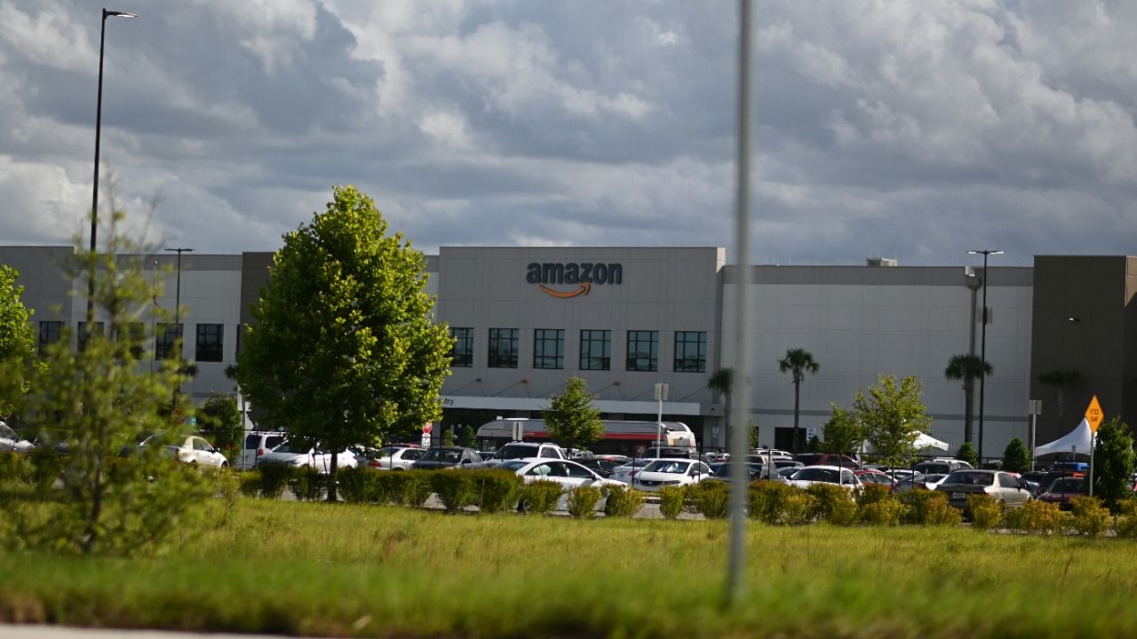 Amazon to slash 15% of HR staff: should American workers be alarmed?