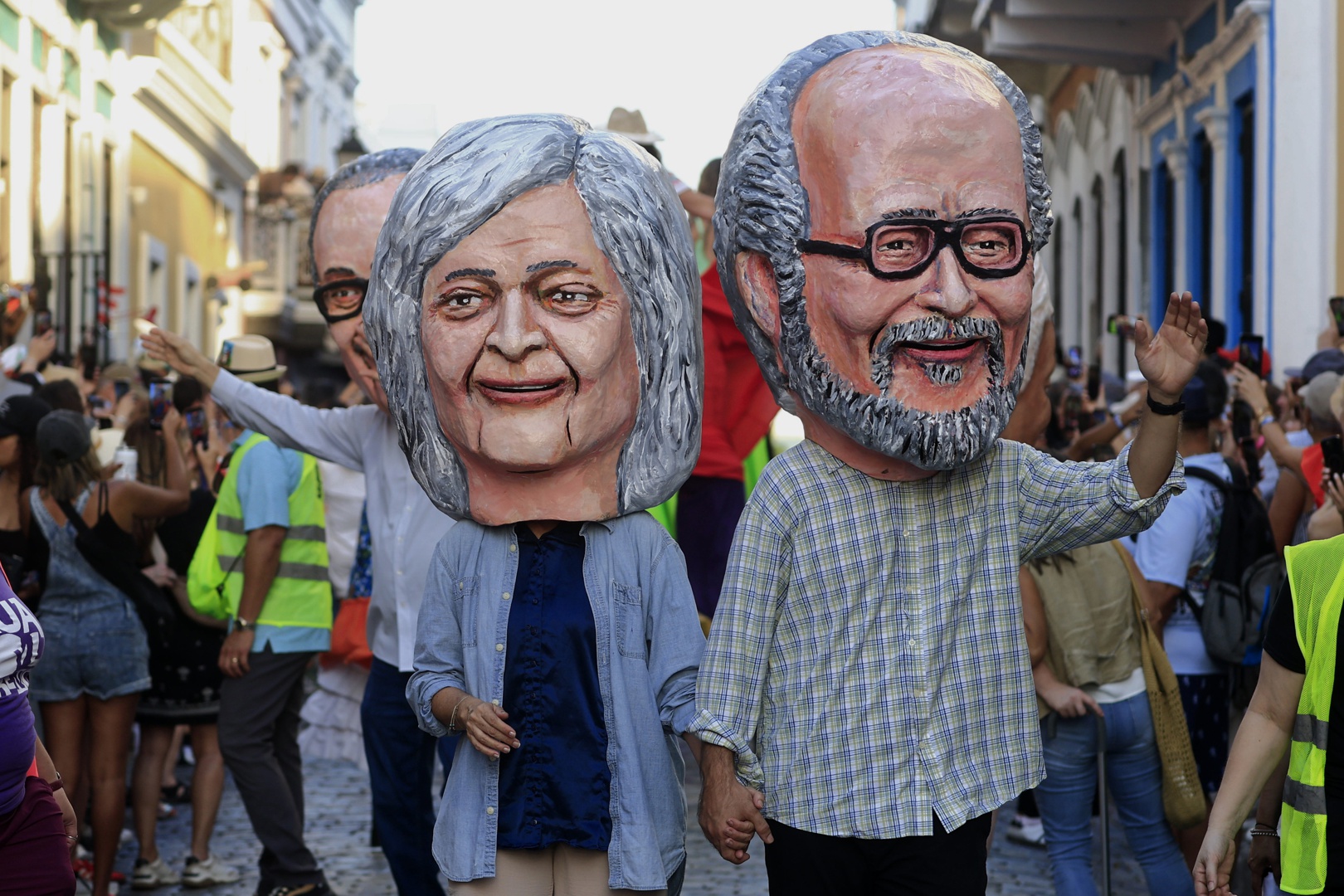 Jacobo Morales coincide con Bad Bunny en combinar el arte con el ...