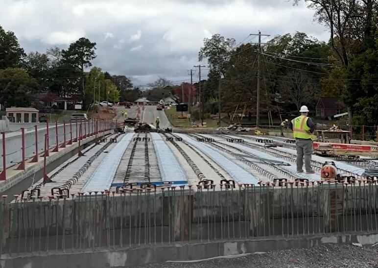 Work to expand Tullahoma bridge expected to wrap this spring