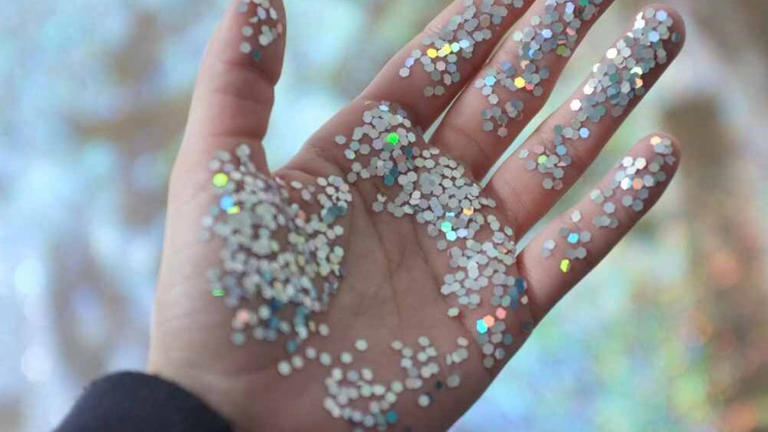 The heart line on your palm: What does it signify?