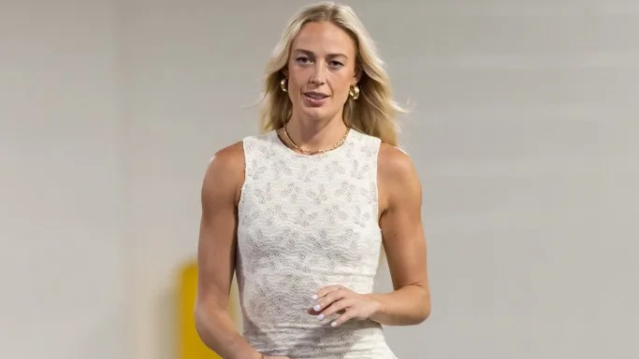 "Dropped from a 10 to a 2" - Sophie Cunningham's shocking viral clip ...