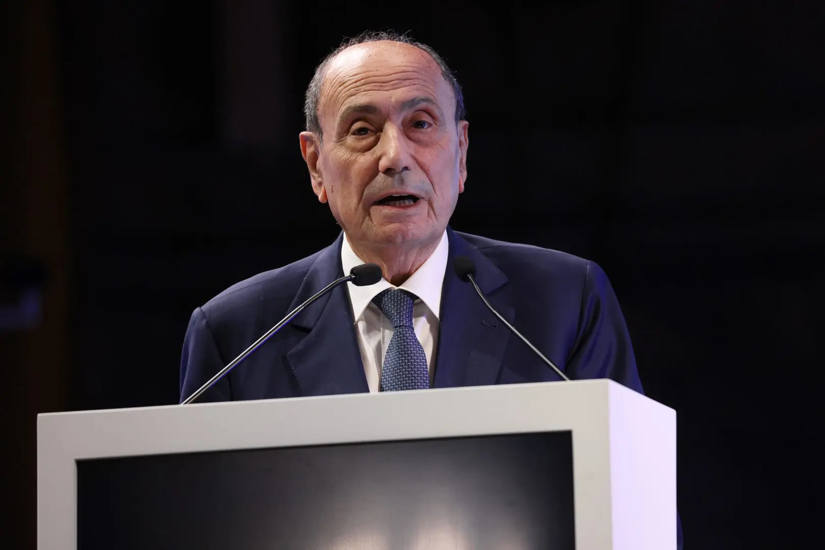 Fitch migliora le prospettive della Sicilia, Schifani: "I mercati ...