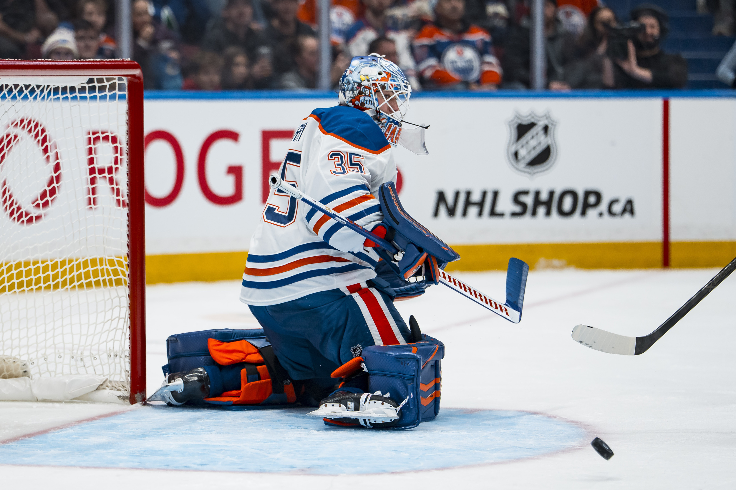 One month later: How the Oilers’ goalie gamble is really playing out