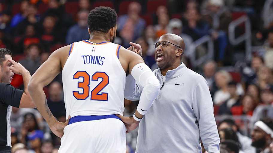 Mike Brown sees Knicks, Karl-Anthony Towns problems