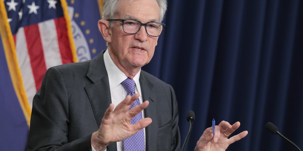 Jerome Powell will attend Supreme Court hearing on Lisa Cook’s firing