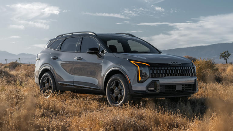 Kia drops four brilliant lease deals for 2026 Sportage this month