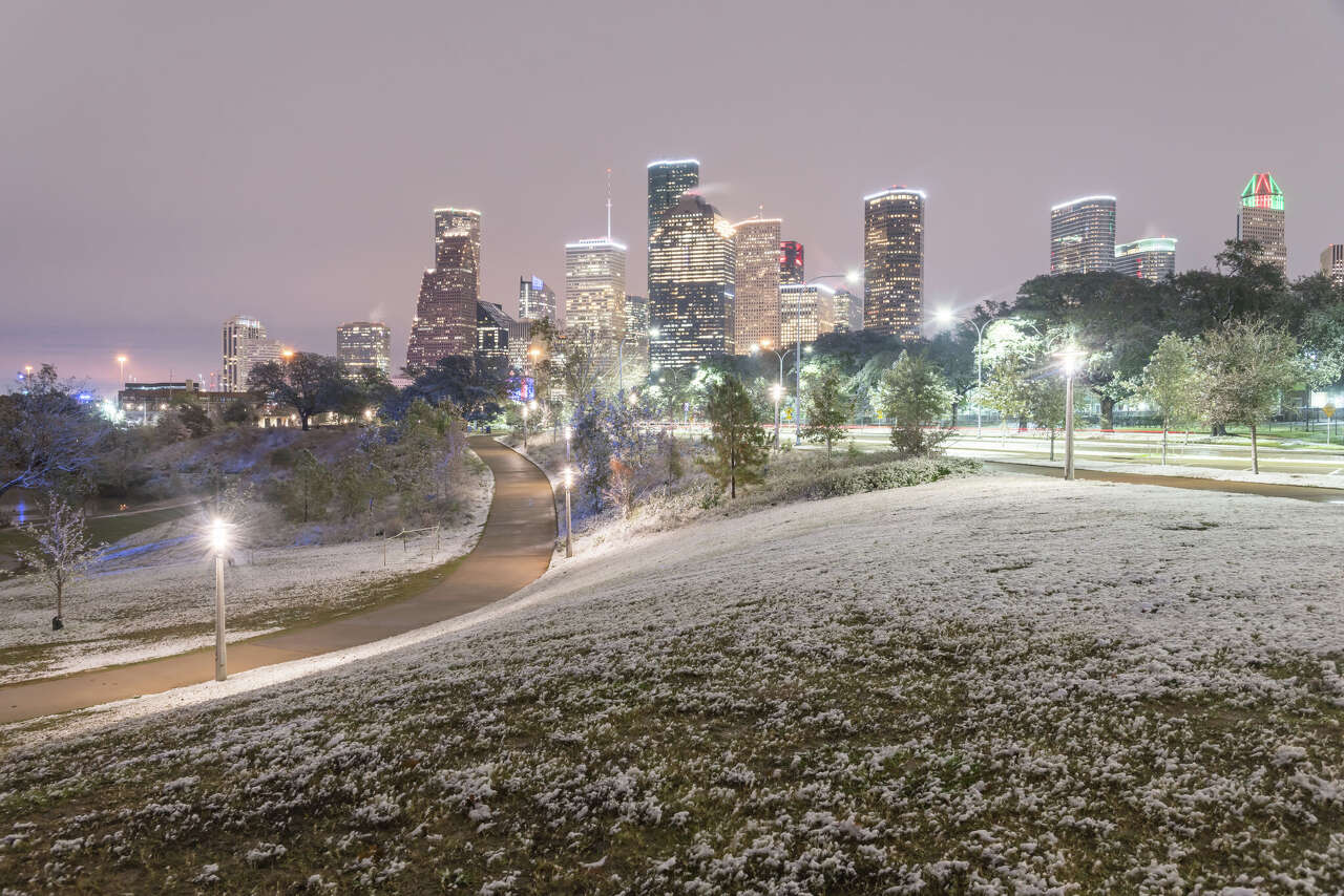 Winter storm to blast Texas this weekend, bring potential for snow