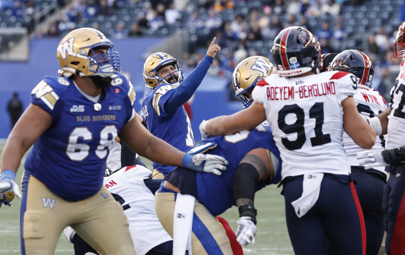 Bombers sign veteran kicker Sergio Castillo to two-year contract extension
