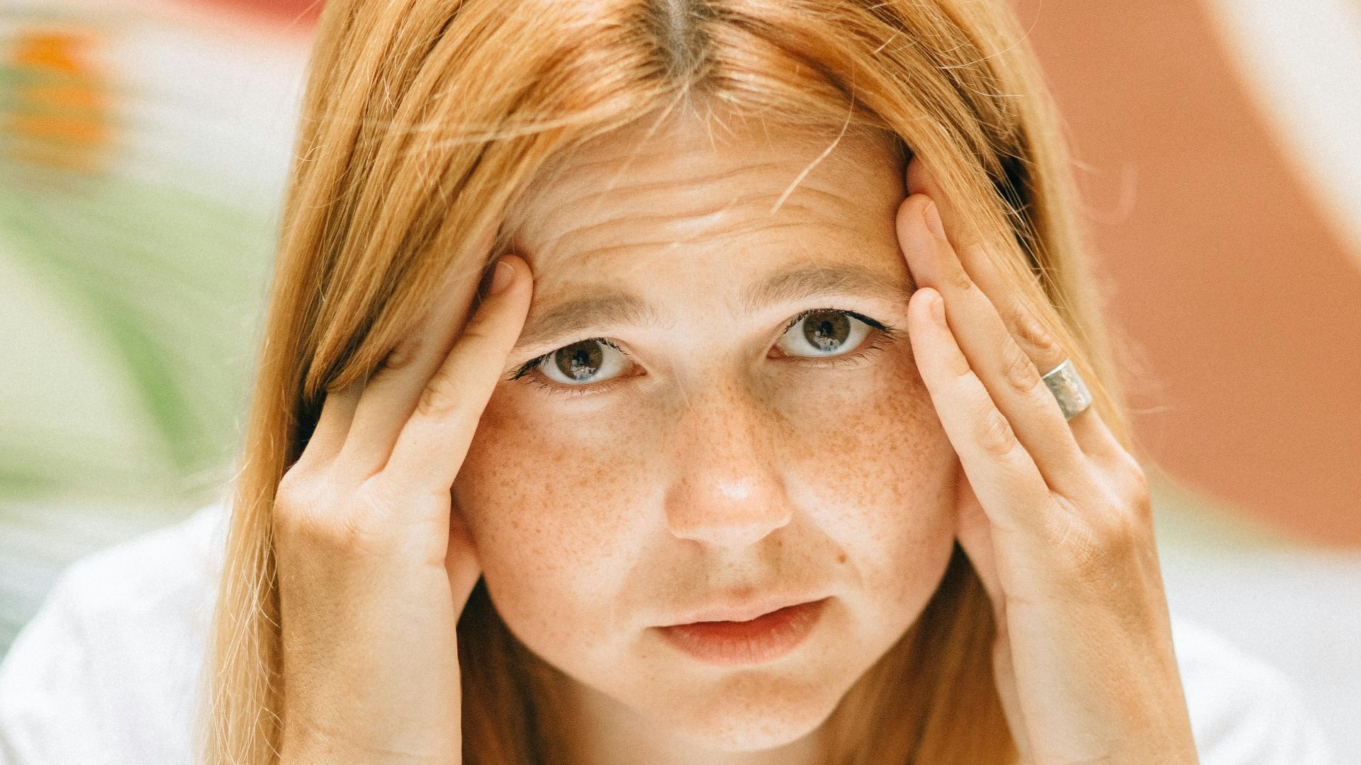 10 physical symptoms of anxiety & 10 strategies to deal with them